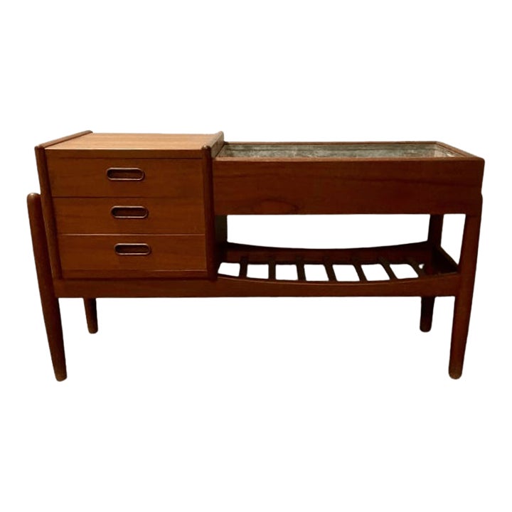 Mid 20th Century Vintage Danish Mid-Century Modern Teak Entry Chest ...
