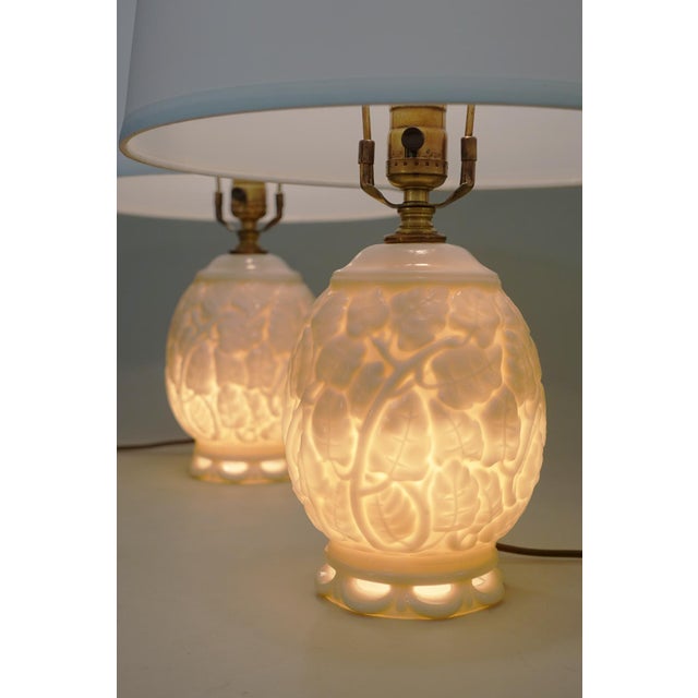 Matched Pair Art Deco Aladdin Alacite Milk Glass Acanthus Leaves 2-Way ...