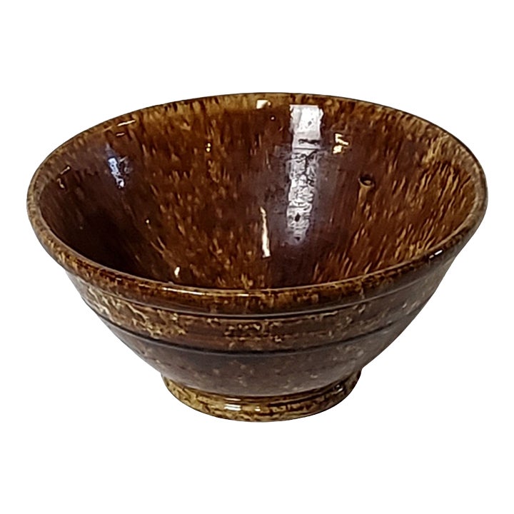 Early 21st Century Rockingham/Bennington Glaze Yellow-Ware Mixing Bowl ...