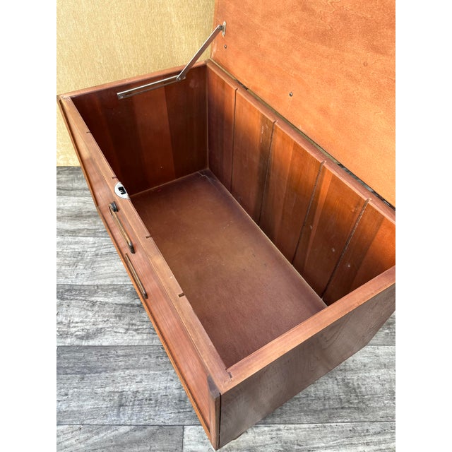 Mid Century Modern Lane Rolling Record Storage Bench. Circa 1970s ...