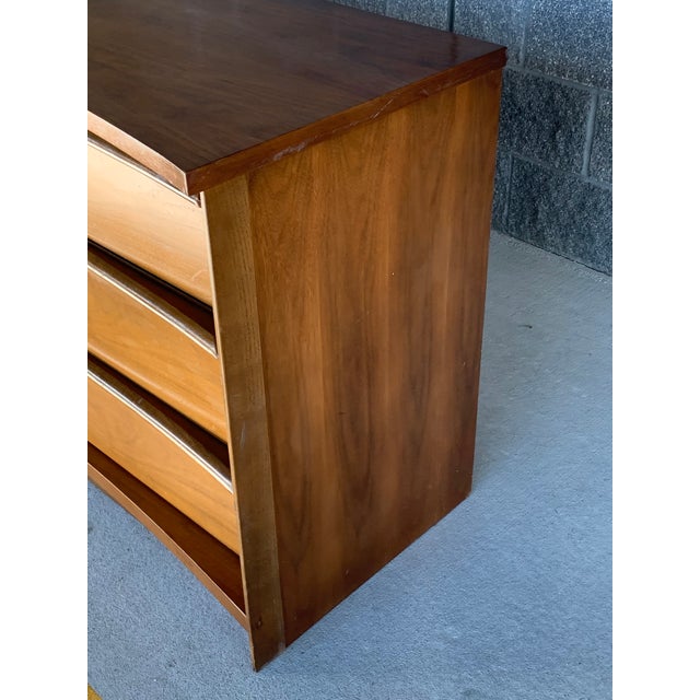 Mid Century Modern Bassett Furniture Dresser Chairish