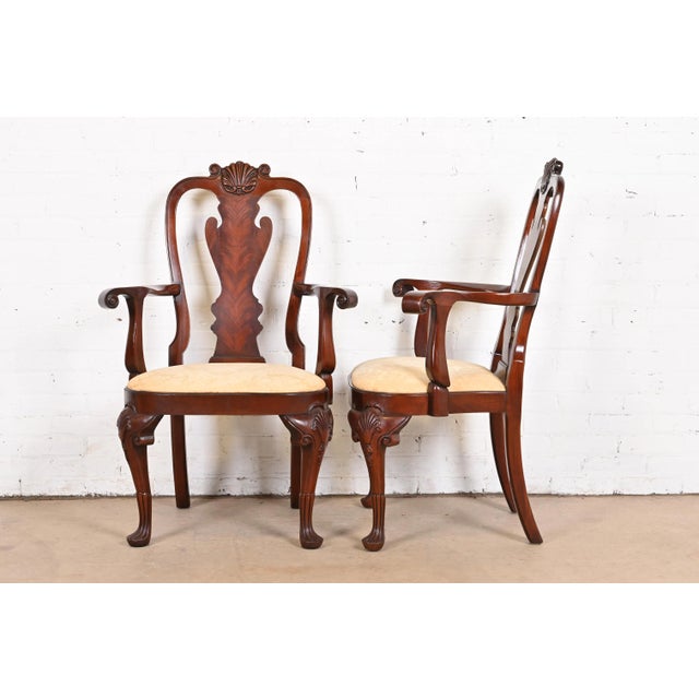 Kindel Furniture Winterthur Collection Georgian Carved Mahogany Dining ...