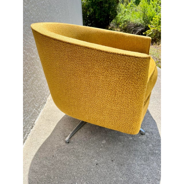 Mid 20th Century Mid-Century Modern Barrel/Swivel Lounge Chair in Dijon ...