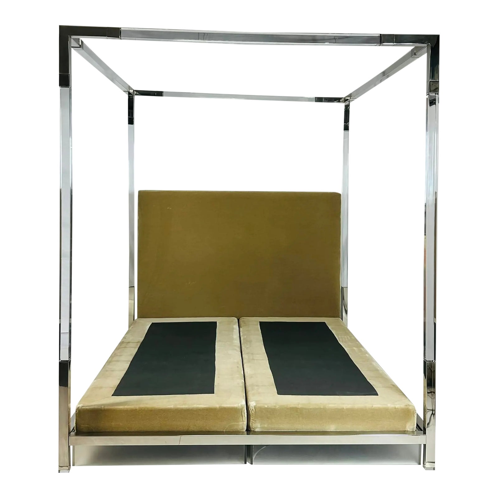 1980s Cal-King 4 Poster Bed in Polished Nickel & Lucite by Charles ...