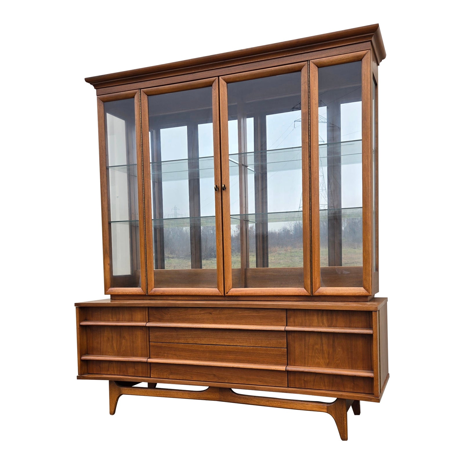 1960s Young Manufacturing Mid Century Modern Lighted 2-Piece Hutch ...