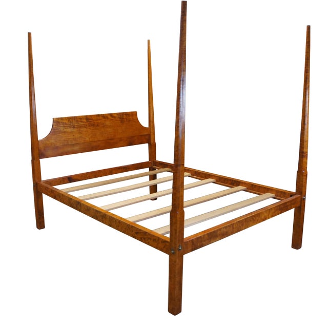 David T Smith Early American Style Curly Maple 4 Poster Queen Bed Frame ...