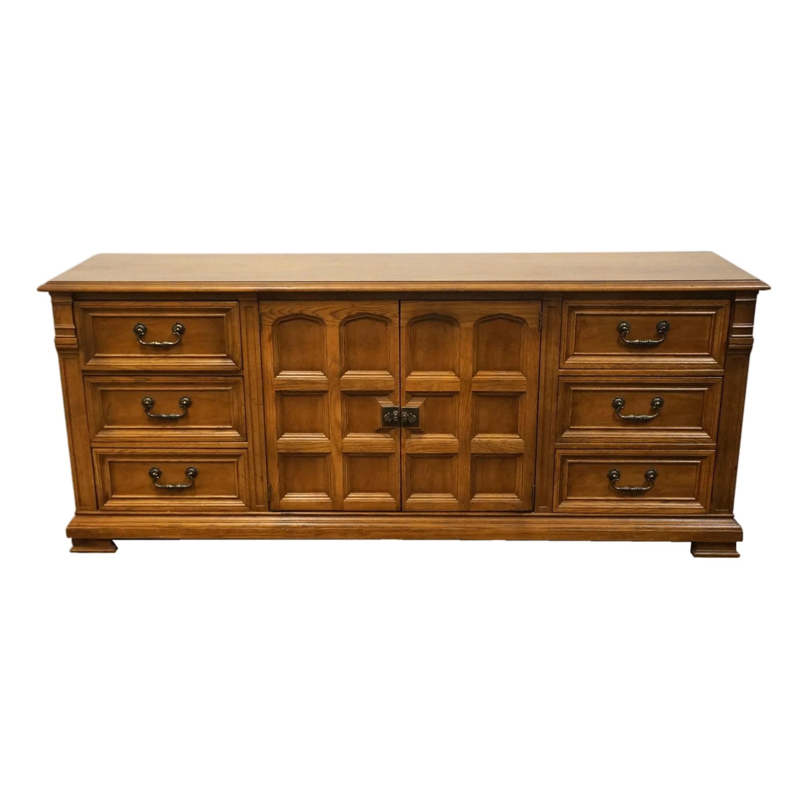 Drexel Heritage Guildhall Collection Solid Walnut Colonial Early ...