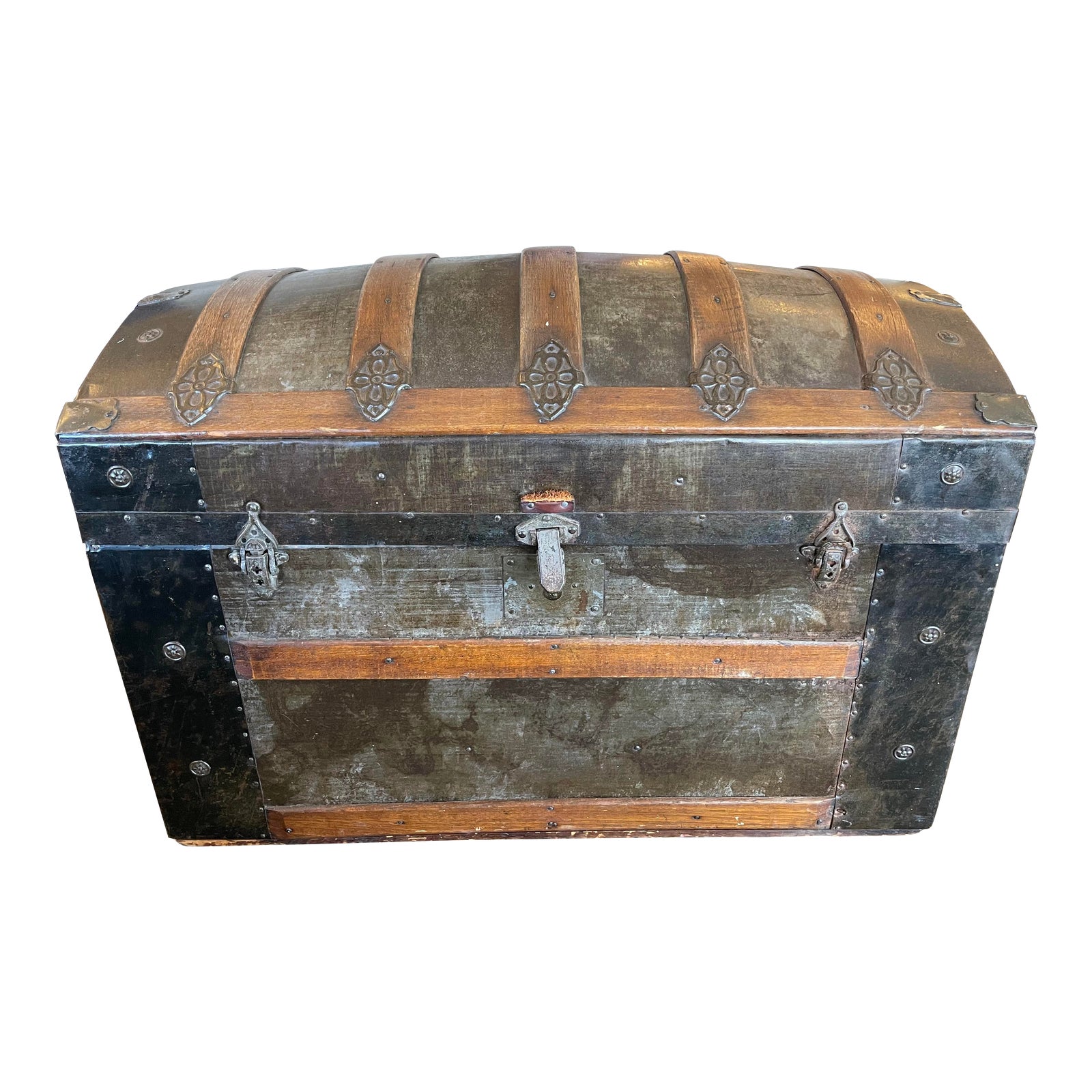 Antique 1800's Dome Top Steamer Trunk | Chairish