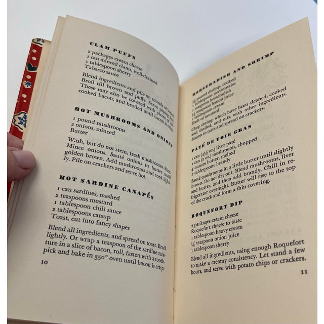 Christmas Decor Vintage First Editions Holiday the Merrie Christmas ...