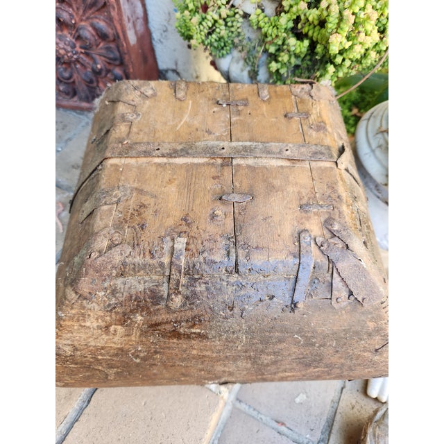 1920s Rustic Farmhouse Wood Box Basket | Chairish