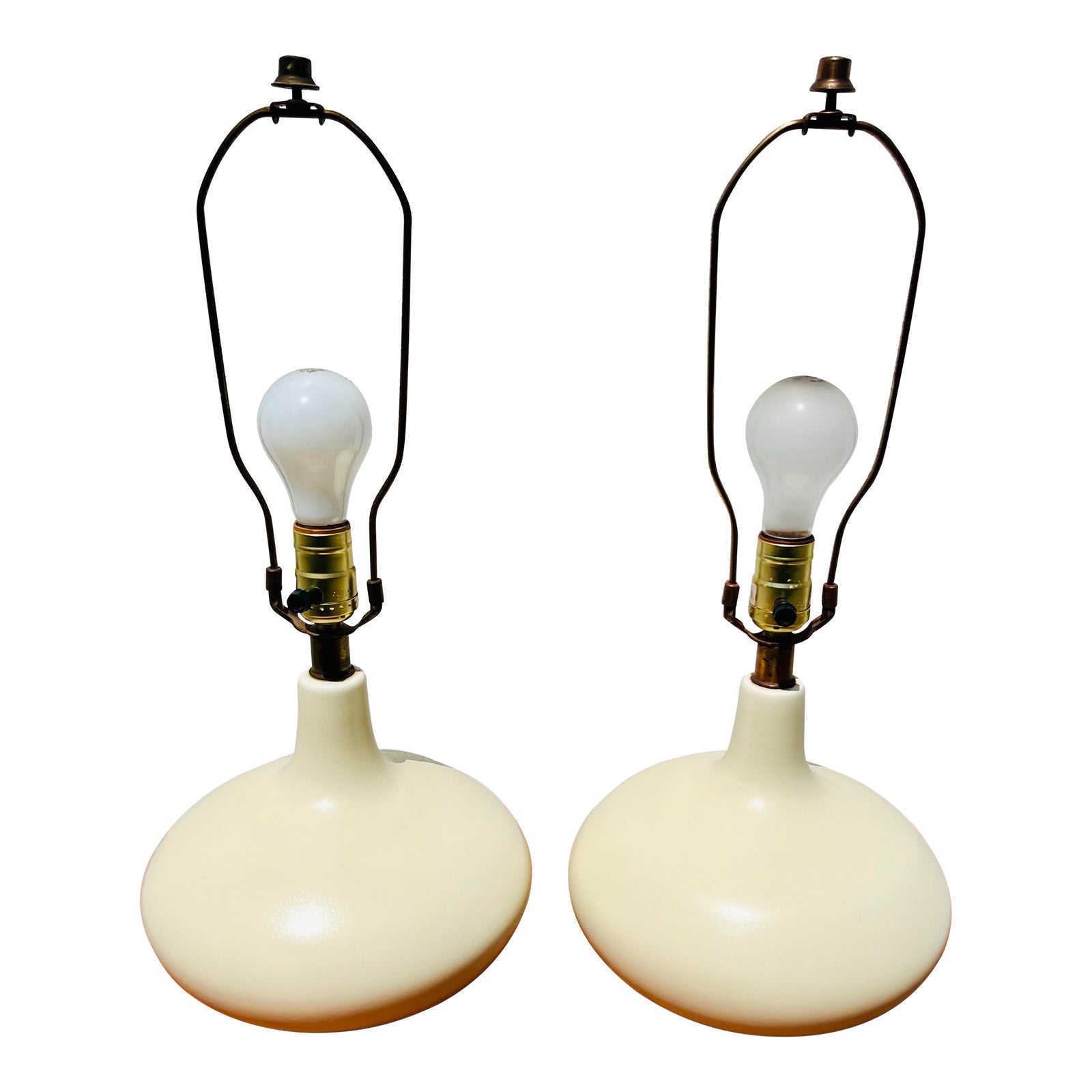 Pair of Mid Century Modern Ivory Ceramic Table Lamps Signed Lotte and ...
