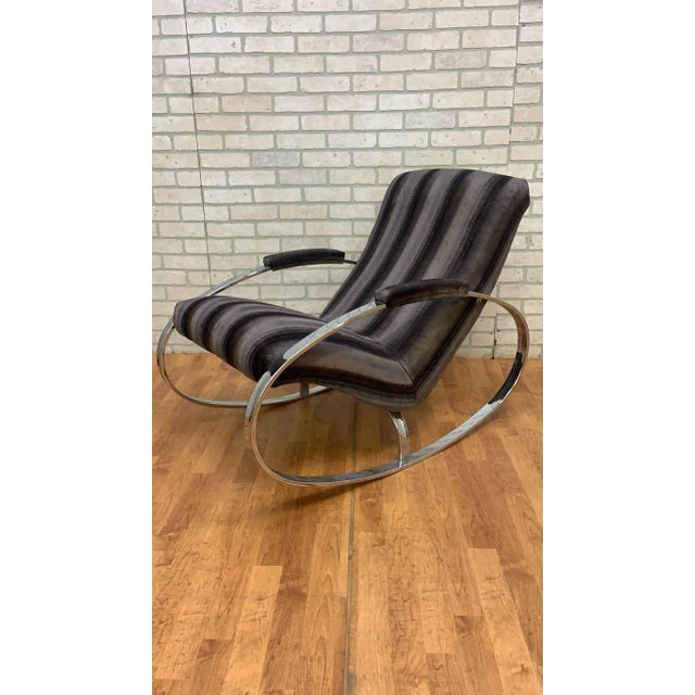 1960s Mid Century Modern Milo Baughman Chrome Flat Bar Oval Rocking ...