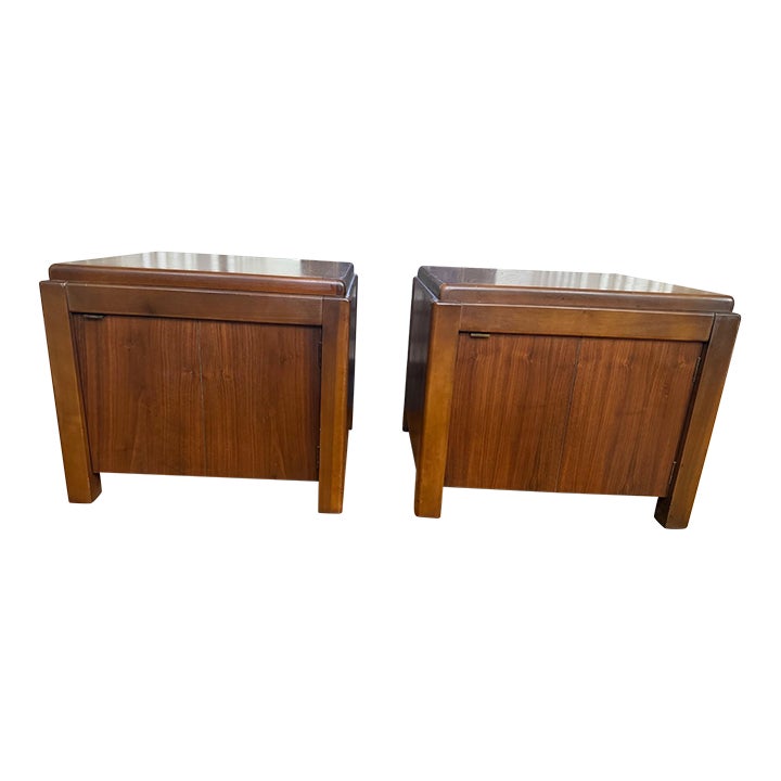 Vintage Lane Walnut Mid-Century Modern Cube Nightstands – Pair | Chairish