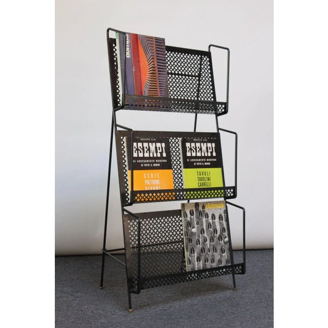 Large Mid-Century Modern Free-Standing Collapsable Metal Magazine Rack ...
