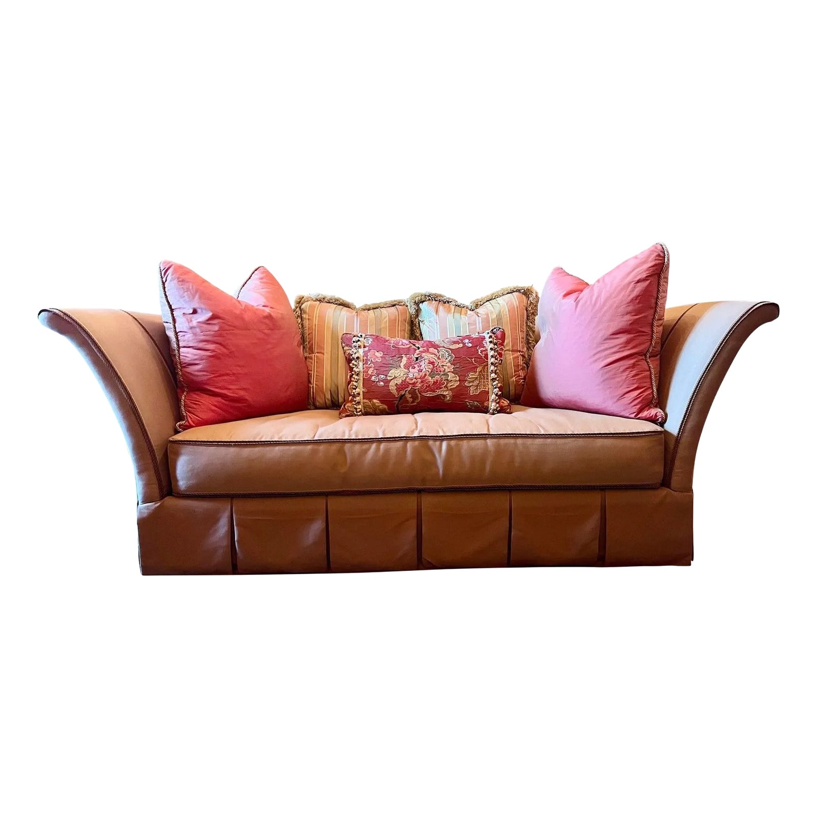 Traditional Upholstered Sofa by Henredon | Chairish