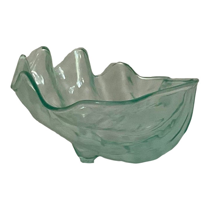 Large Vintage Green Lucite Acrylic Clam Shell Footed Serving Bowl ...