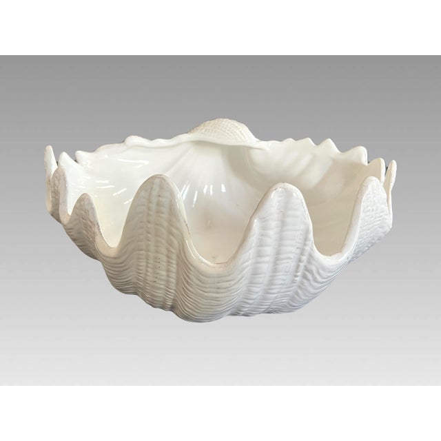Large White Porcelain Coastal Sea Shell (Giant Clam Shell Bowl/Vide ...
