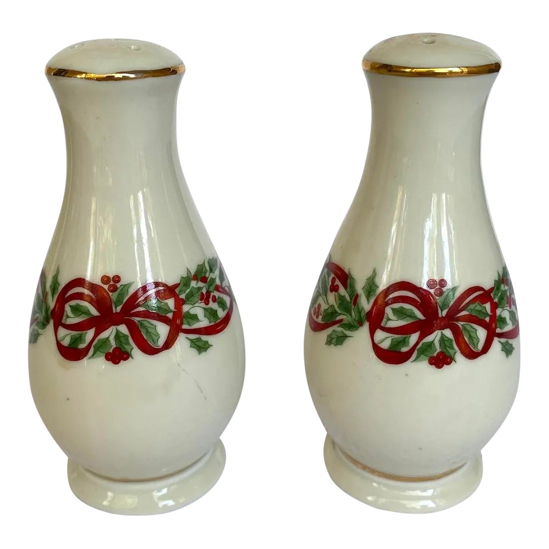Vintage Centurion Ribbon Holly Salt & Pepper Set - Holly & Red Ribbon ...