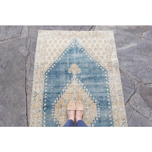 1940s Vintage Medallion Geometric Floral Ivory & Blue Wool Pile Hand ...