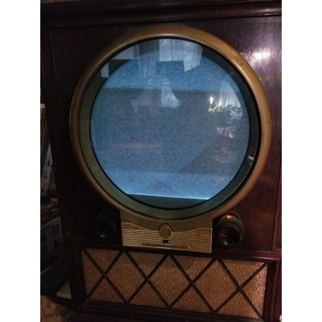 Vintage Mid Century Zenith Round Screen Tv | Chairish