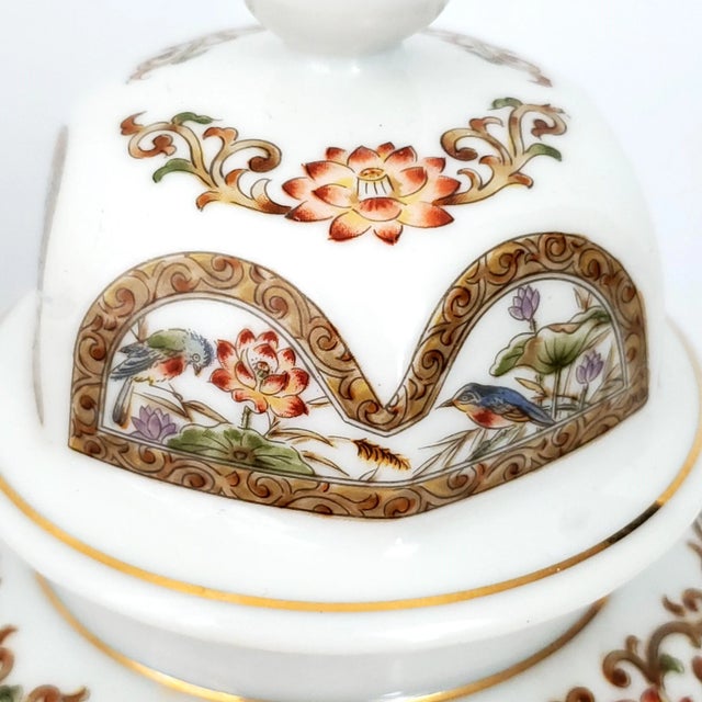 Small Vintage Japanese Porcelain Ginger Jar With a Pair of Birds and ...