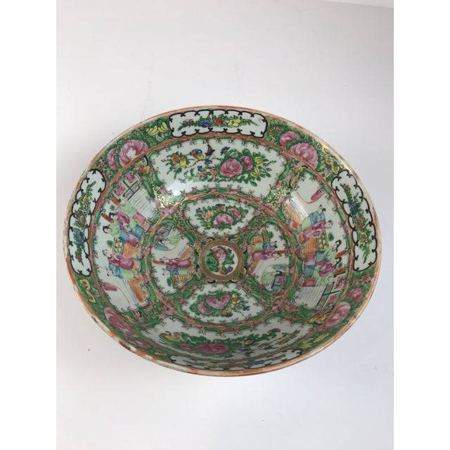 19th Century Chinese Rose Canton Family Rose Medalion Porcelain Chinese ...