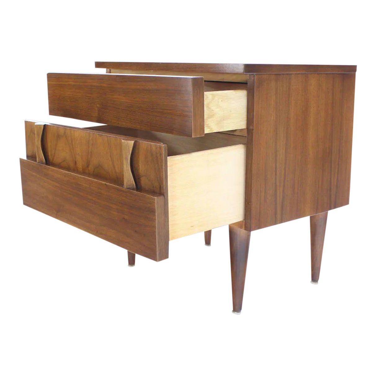 Mid-Century Modern Walnut End Table | Chairish