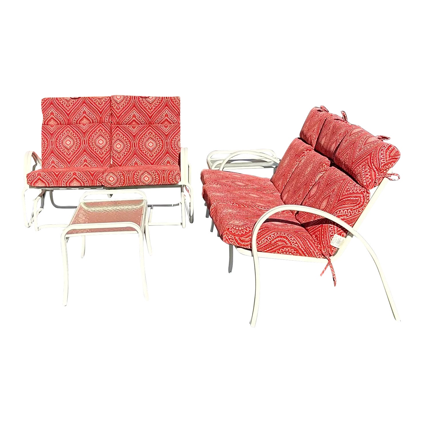 1990s Winston Vintage Outdoor Seating With Coffee and End Table, 3 ...