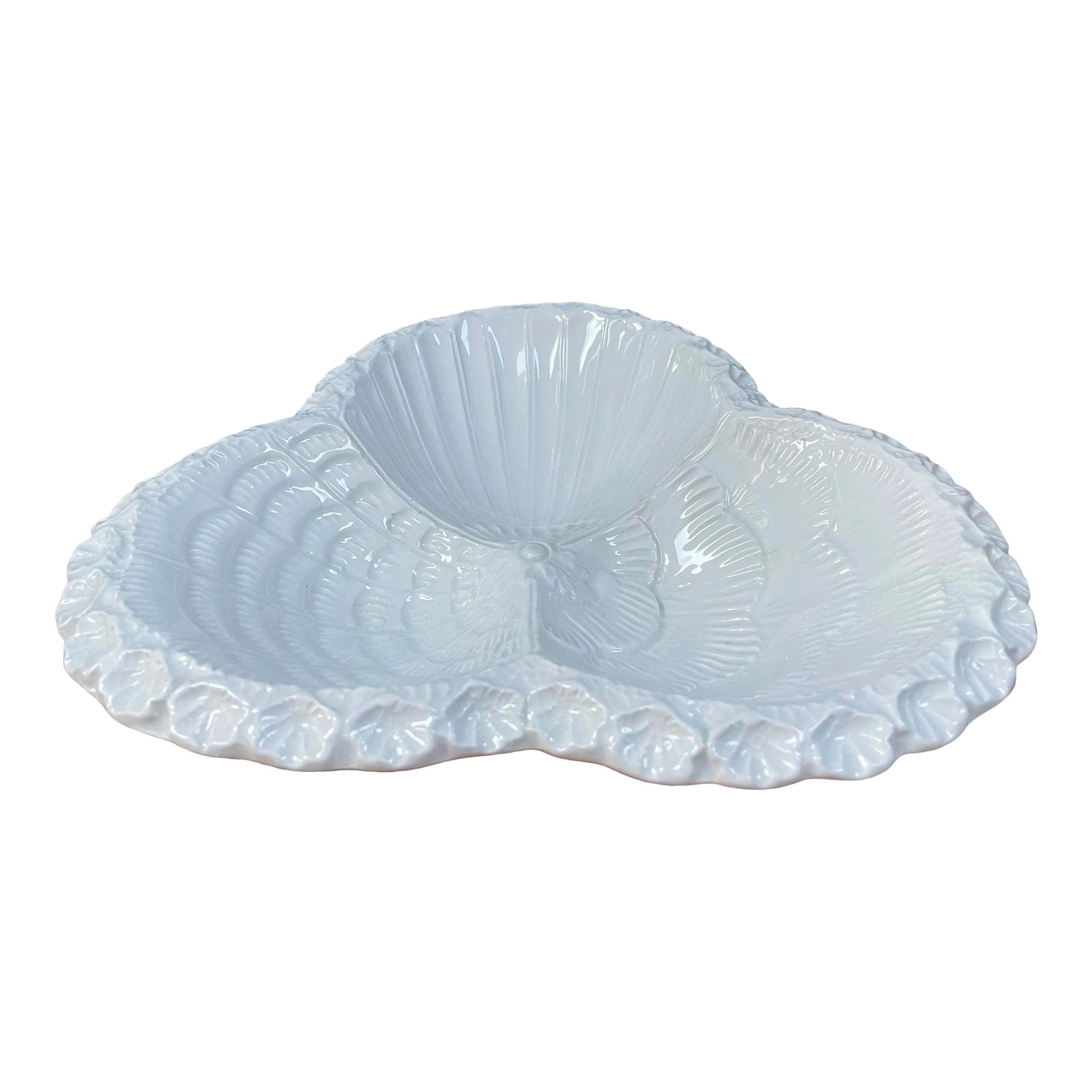 Italian Off-White Ceramic Scalloped Shell Motif Serving Bowl | Chairish