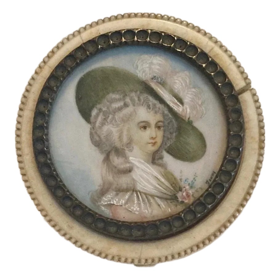 Antique Continental Snuff Container Box | Chairish