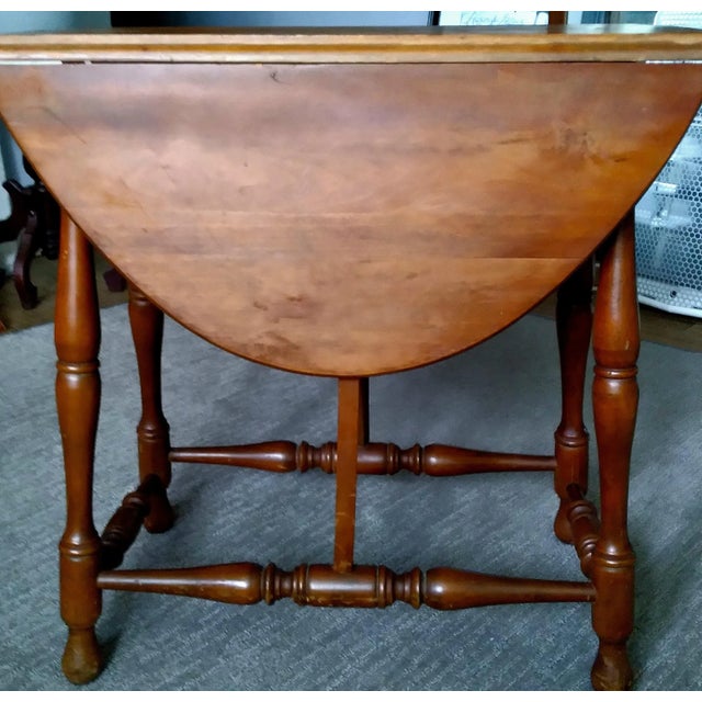 1950s Small Victorial Antique Drop Leaf End Table | Chairish