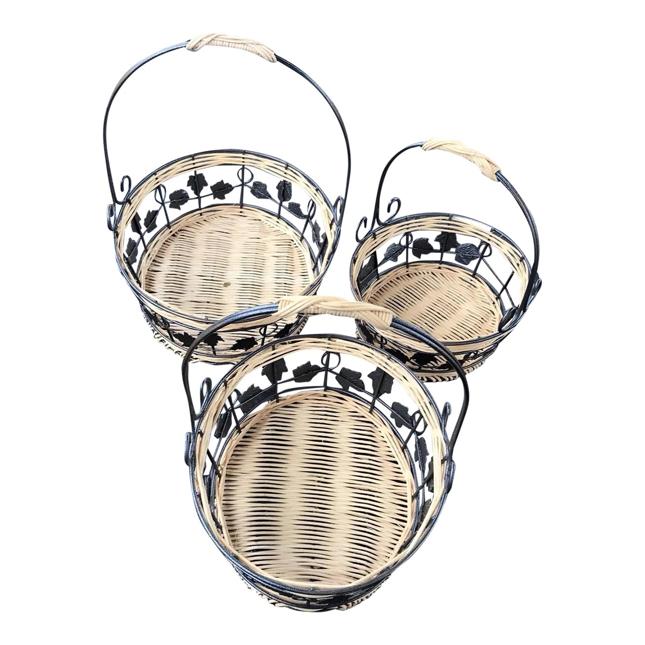 Vintage Nesting Basket- Set of 3 | Chairish