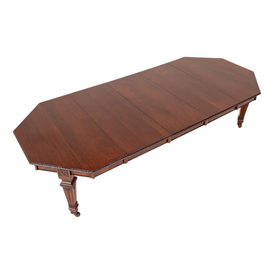 Victorian Dining Table in Mahogany, 1850s | Chairish