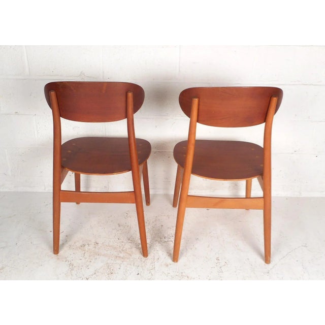 Pair of Mid-Century Modern Danish Chairs | Chairish
