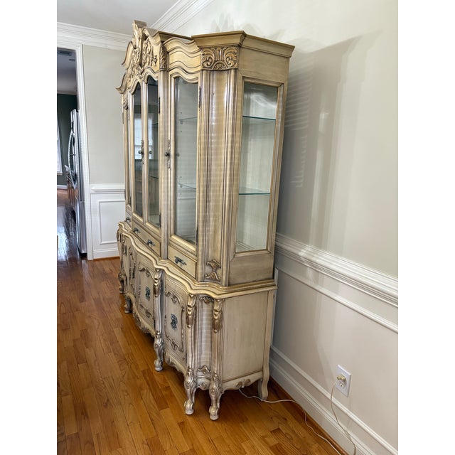 1970s Vintage French Provincial Rococo Ornate Cream and Gilded Gold ...