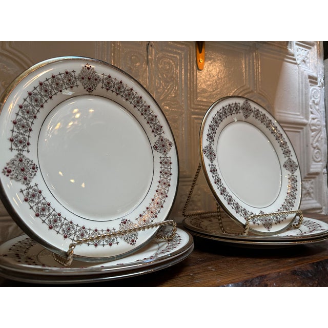 Late 20th Century Lenox Dimension Collection Eternal Red Dots Fine ...