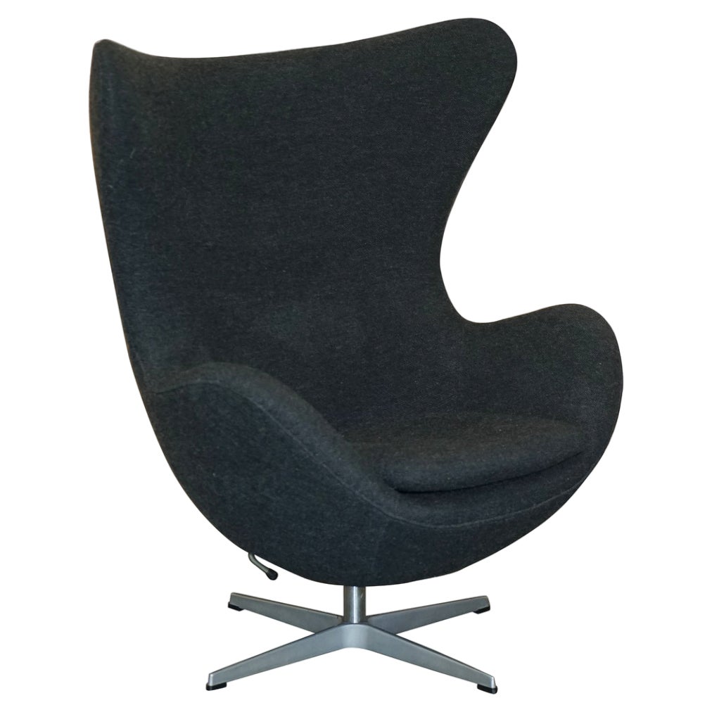 Vintage Egg Chair in Black and Grey Fabric by Fritz Hansen, 1996 | Chairish