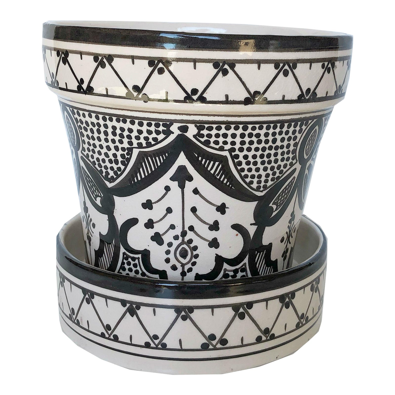 Modern Black Safi Ceramic Planter | Chairish