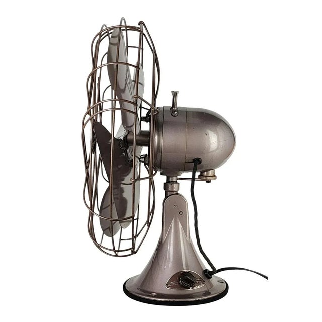Vintage Circa 1961 Emerson Type 77648-Te Oscillating Desk Fan | Chairish