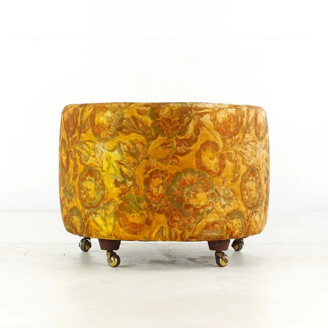 Selig Mid Century Imperial Barrel Lounge Chairs With Casters - Pair ...