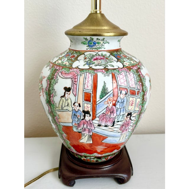 Vintage Chinese Chinoiserie Famille Rose Medallion Lamp on Carved Wood ...