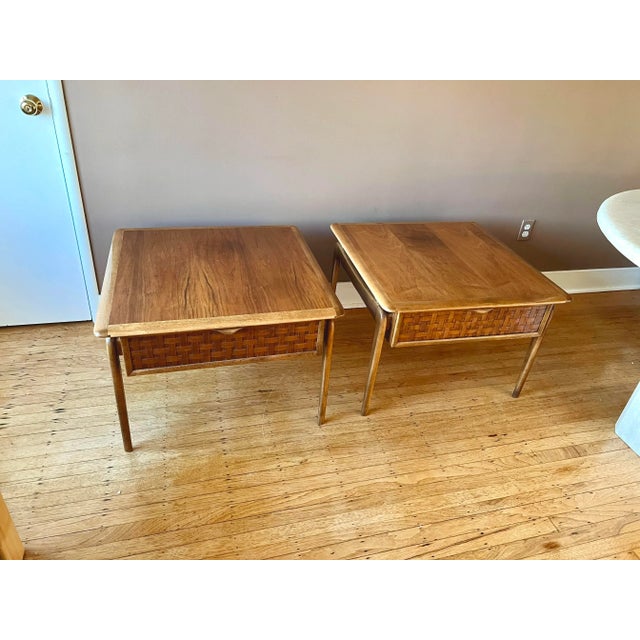 1950s Mid Century Modern Lane Walnut Perception End Table W/ Drawer ...