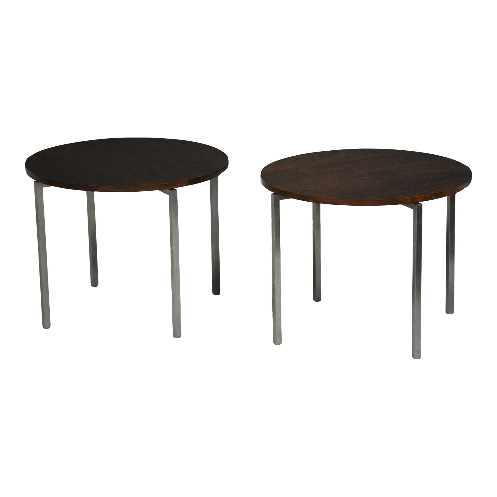 Florence Knoll Round Walnut End Table - A Pair | Chairish