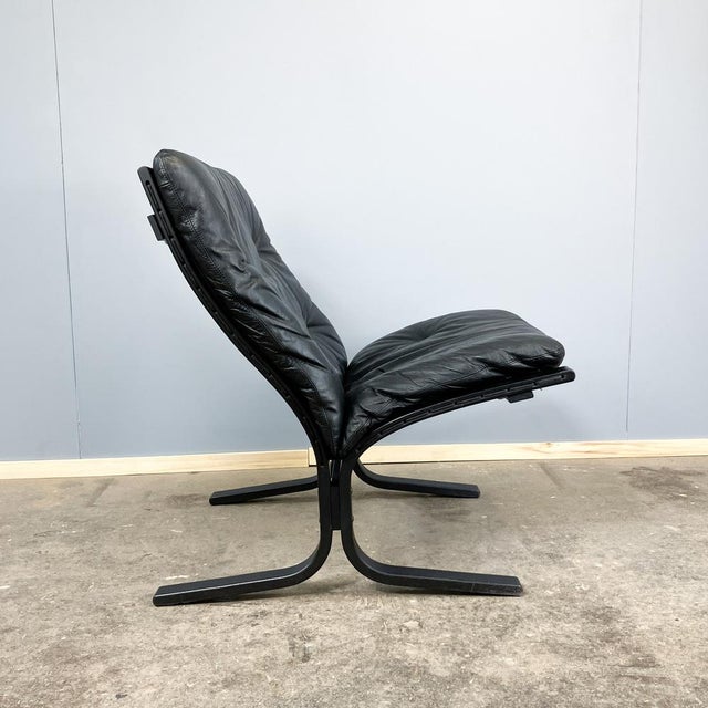 Siesta Chair in Leather and Bent Beechwood by Ingmar Relling for ...