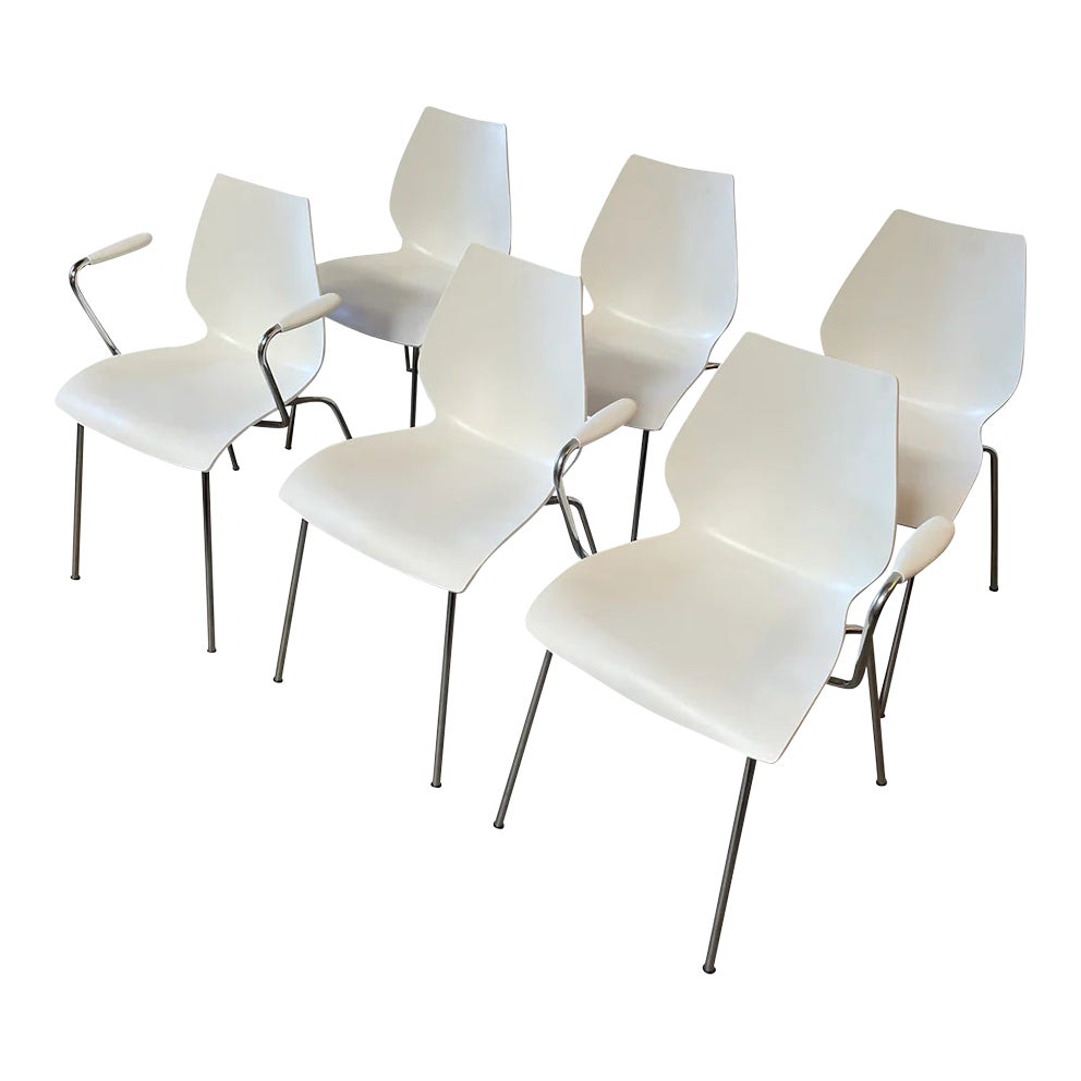 Kartell Set of 6 Maui Chairs by Vico Magistretti | Chairish