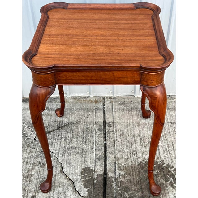 Vintage Carved Mahogany Queen Anne Side Table | Chairish