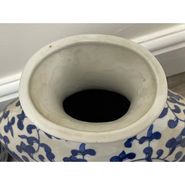 Pair of 1970s Traditional Chinese Porcelain Blue & White Porcelain ...