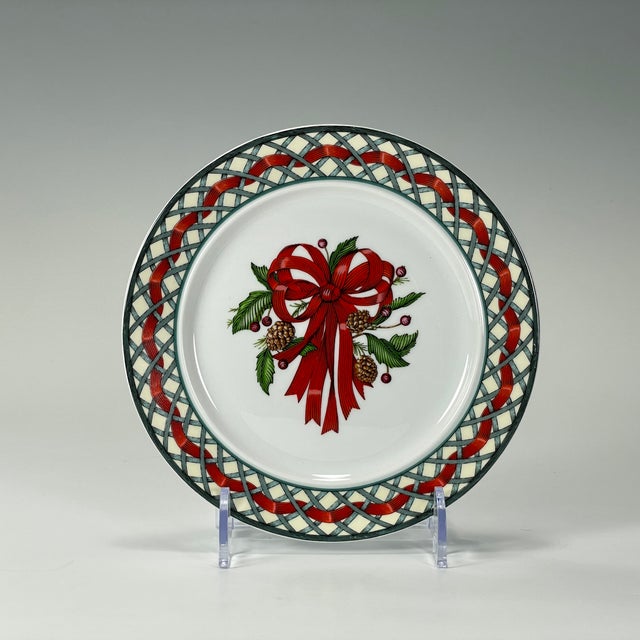 1990s Dansk Nordic Holiday-Lattice, Ribbon & Berries Plates- Set of 3 ...