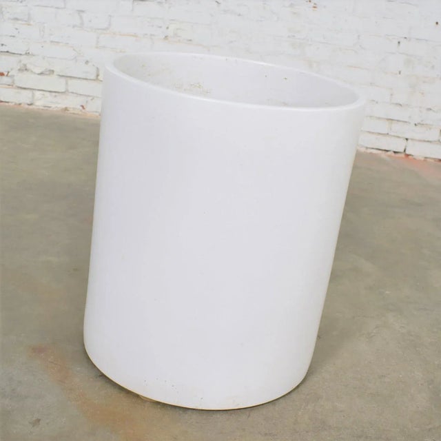 Vintage Mid Century Modern Architectural PotteryWhite Cylindrical Pot ...
