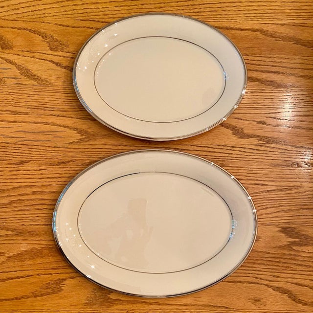 Lenox Solitaire Platters- a Pair | Chairish